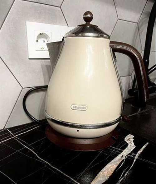 Чайник электрический delonghi