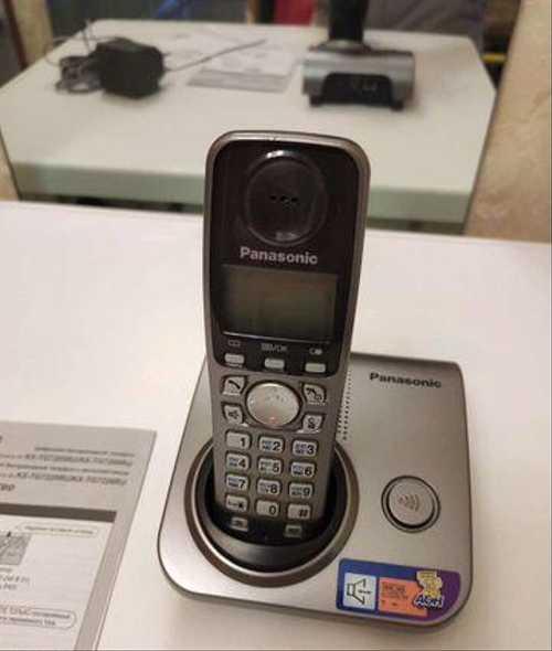 Panasonic KX-TG7205RU
