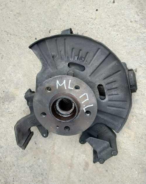 Кулак поворотный Mercedes Benz W163 ML