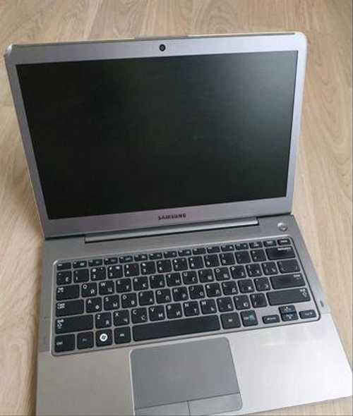Ноутбук Samsung 530U3B 13.3"