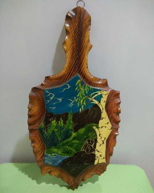 Доска с элементами резьбы и живописи (hand made)