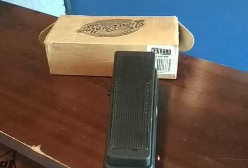 Гитарная педаль эффекта Dunlop 95q Cry Baby Wah