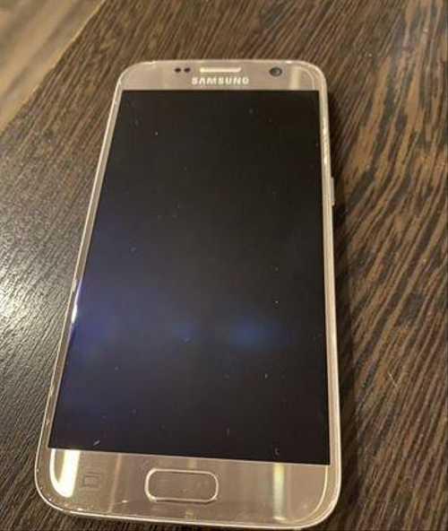 Телефон Samsung s7