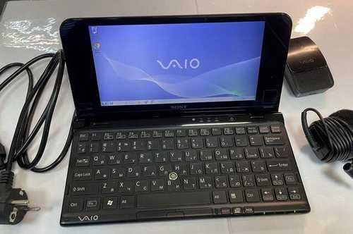 Ноутбук Sony vaio VPC-P11S1R черного цвета