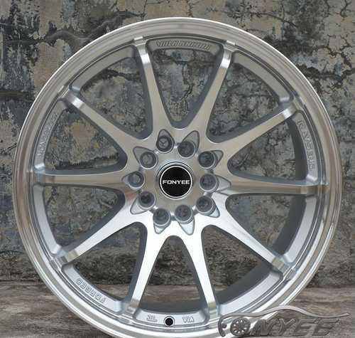 Диски Rays CE28 R17 J8 ET30 4X100/114.3 серебро