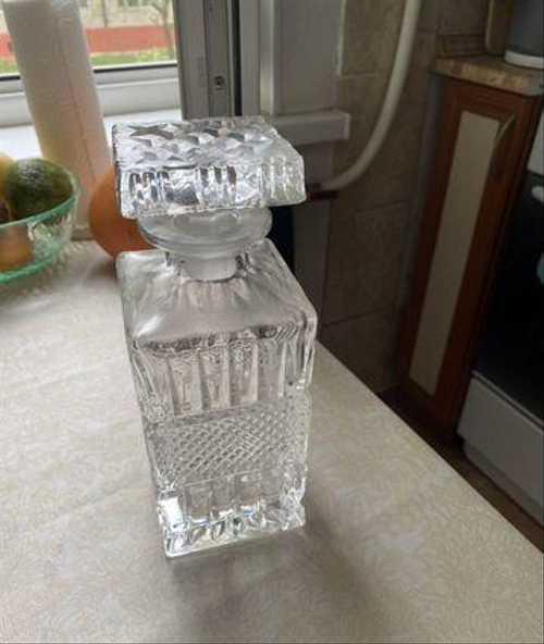 Графин хрустальный