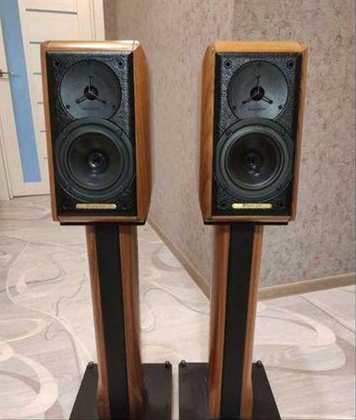 Sonus Faber Signum + стойки