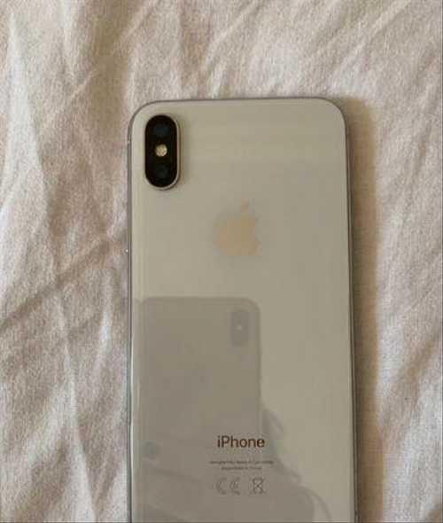 Телефон iPhone X64GB