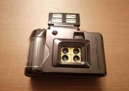 Пленочный фотоаппарат Lomo