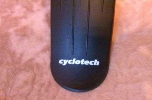 Велосипедное переднее крыло Cyclotech 24-26"