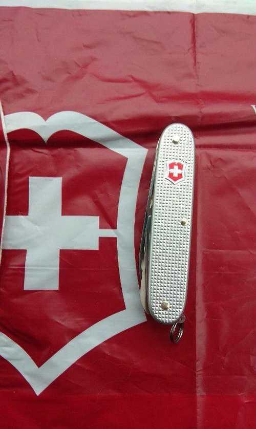 Нож Victorinox Pioneer Farmer 93 мм