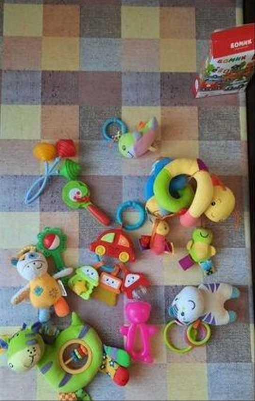 Игрушки погремушки с 0 до 1 г