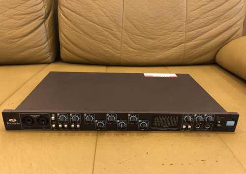 Focusrite Saffire Pro 40, Звуковая карта