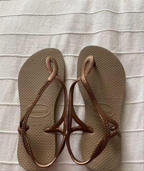 Шлепанцы Havaianas