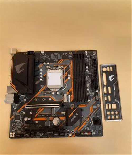 Материнская плата gigabyte B365M aorus elite