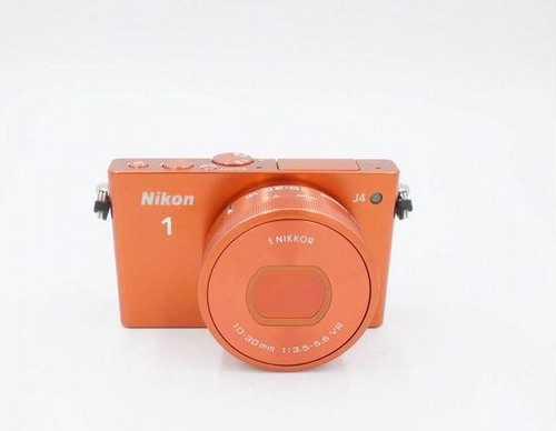 Nikon 1 J4 + VR 10-30mm PD-Zoom Orange s/n 54000