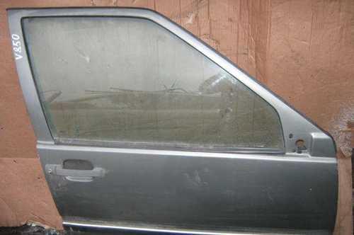 Дверь передняя правая Volvo 850