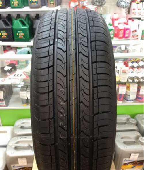 Шины летние 225/60/R17 Roadstone Classe Premiere