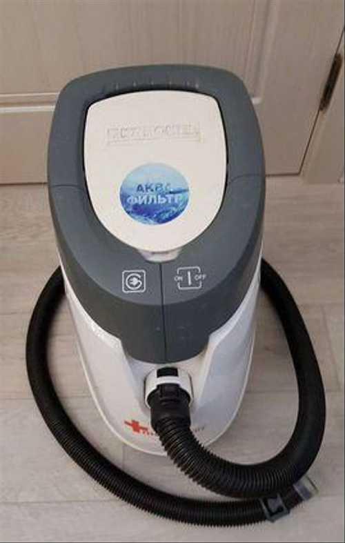 Моющий пылесос karcher ds5600