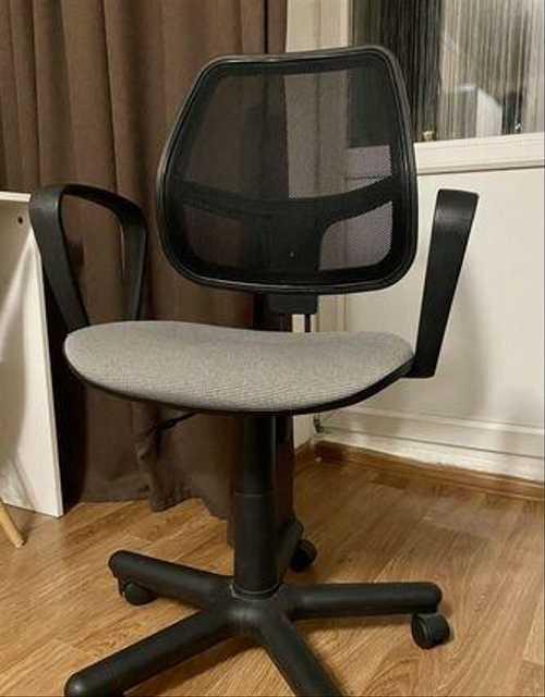 Компьютерное кресло / офисное кресло / стул / б/у