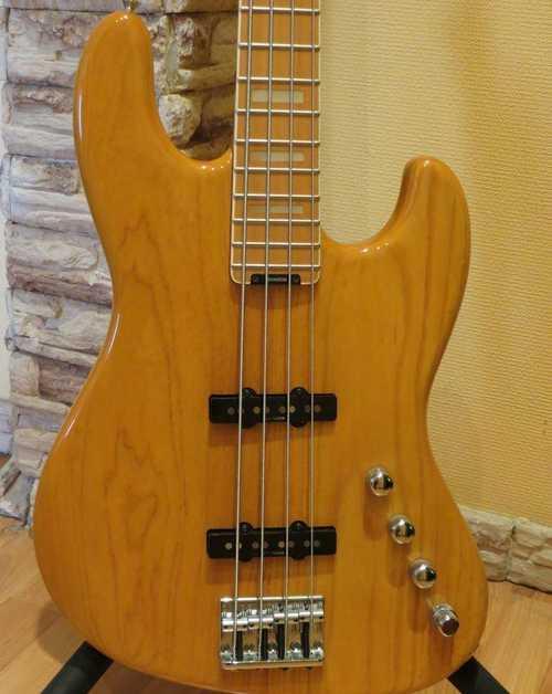 Blade Levinson Limited (Jazz Bass), natural