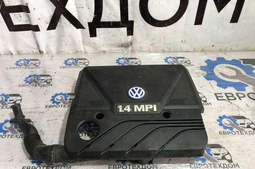 Крышка двигателя Volkswagen Polo 3 N6 6N2 AKK 2000