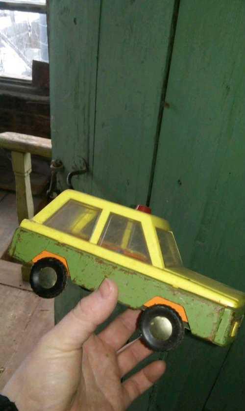 Игрушечная машина СССР