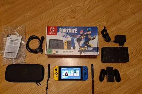 Nintendo Switch Fortnite 64гб + Чехол