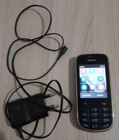 Телефон Nokia Asha 202