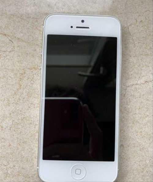 iPhone 5 белый серебро 32GB A1429