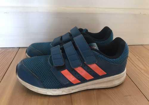 Кроссовки adidas 33