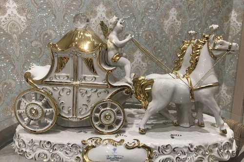 Статуэтка фарфор италия карета с ангелом