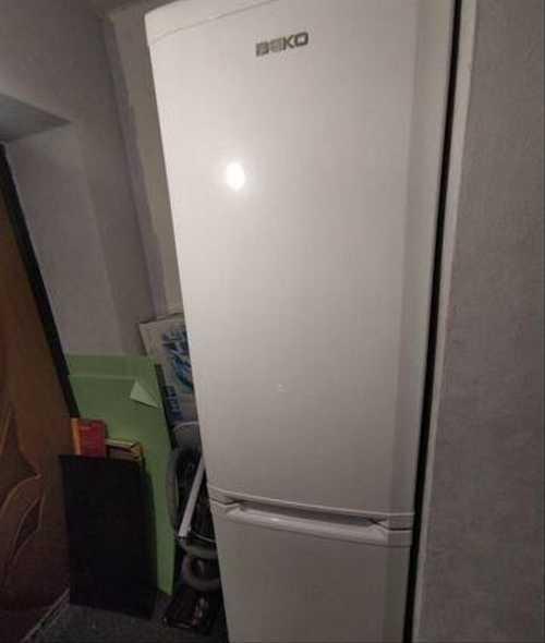 Холодильник бу Beko csk 35000