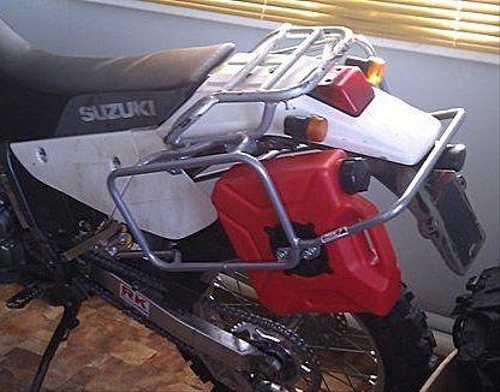 Кофр на Suzuki Djebel 250