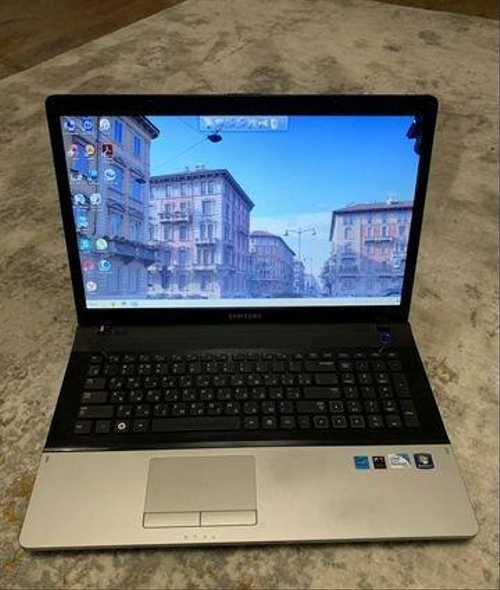 Ноутбук Samsung NP300E7A