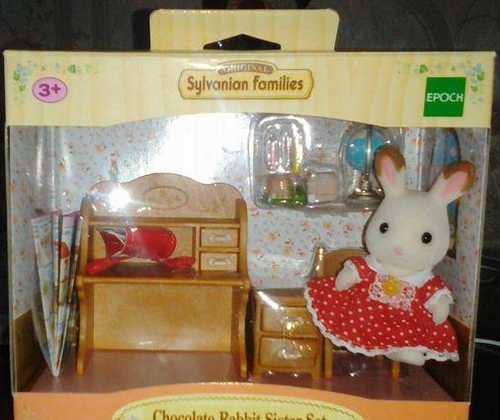 Набор sylvanian families мария за партой