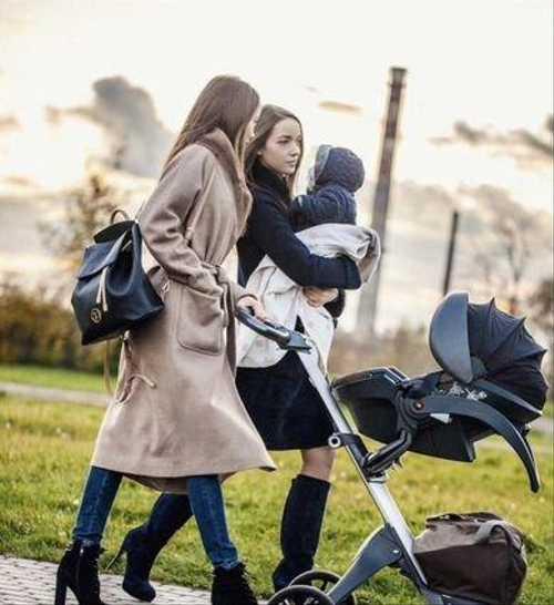 Продам коляску Stokke Xplory V5