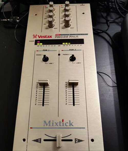 Dj mixer scratch vestax pmc 06 pro