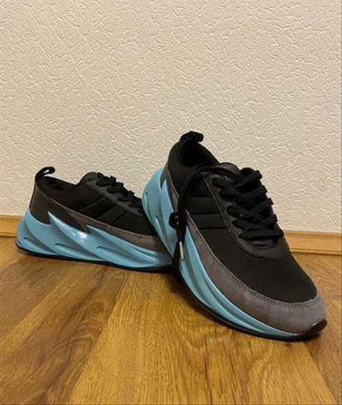 Новые мужские кроссовки Adidas Sharks