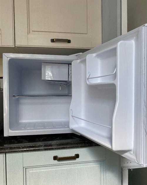 Холодильник bbk RF-050
