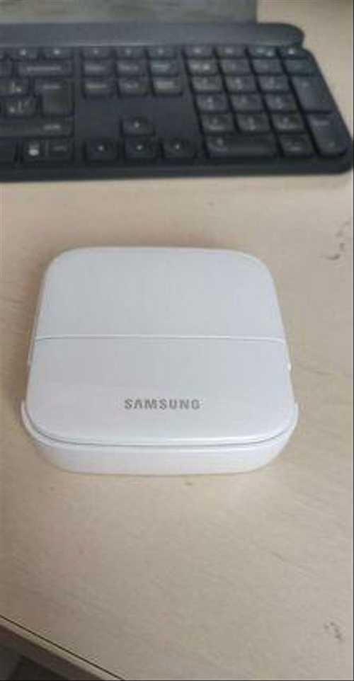 Док станция Samsung EDD-S20EWE