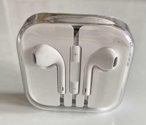 Гарнитура Apple EarPods md827zm/b