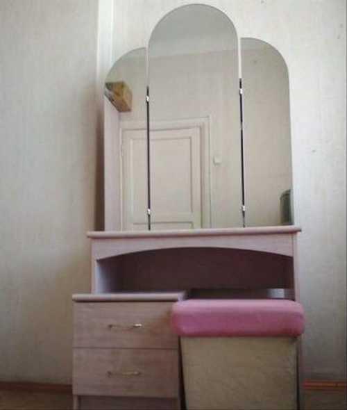 Туалетный столик от спальни Шатура