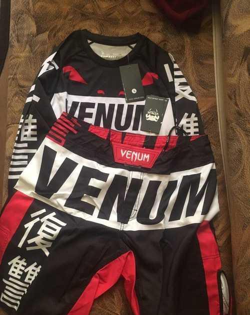 Костюм Venum