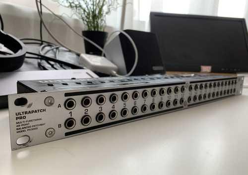 Патч коммутатор berhringer px3000