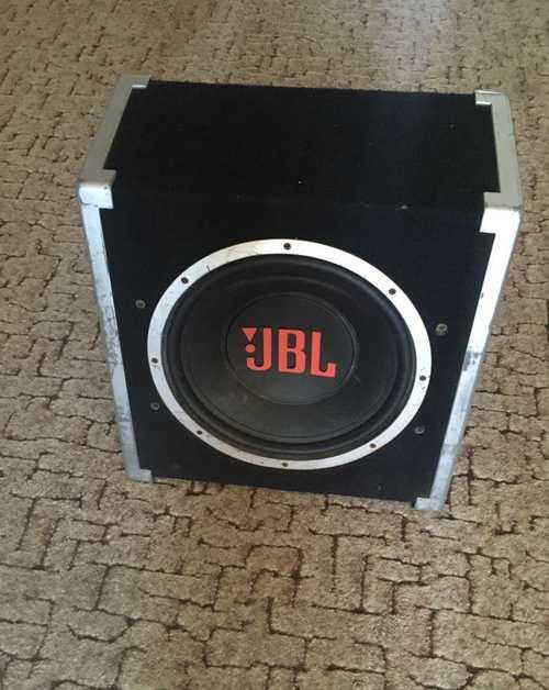 Корпусной пассивный сабвуфер JBL CS-1200B