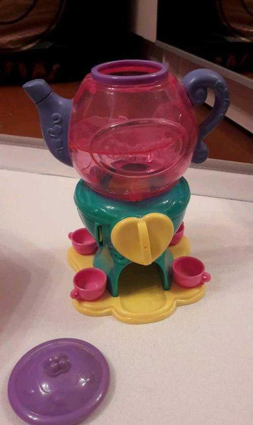 Игрушки в капсулах с автоматом Squinkies
