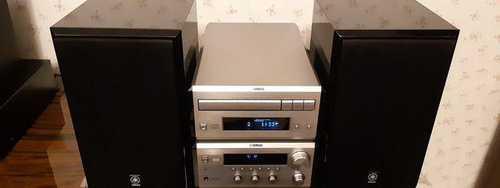 Музыкальный центр Yamaha Piano Craft E400