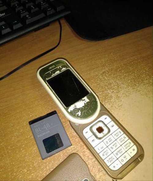Сотовый телефон Nokia 7370