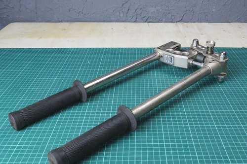 Ручной пуклевочный инструмент press-steel RL528